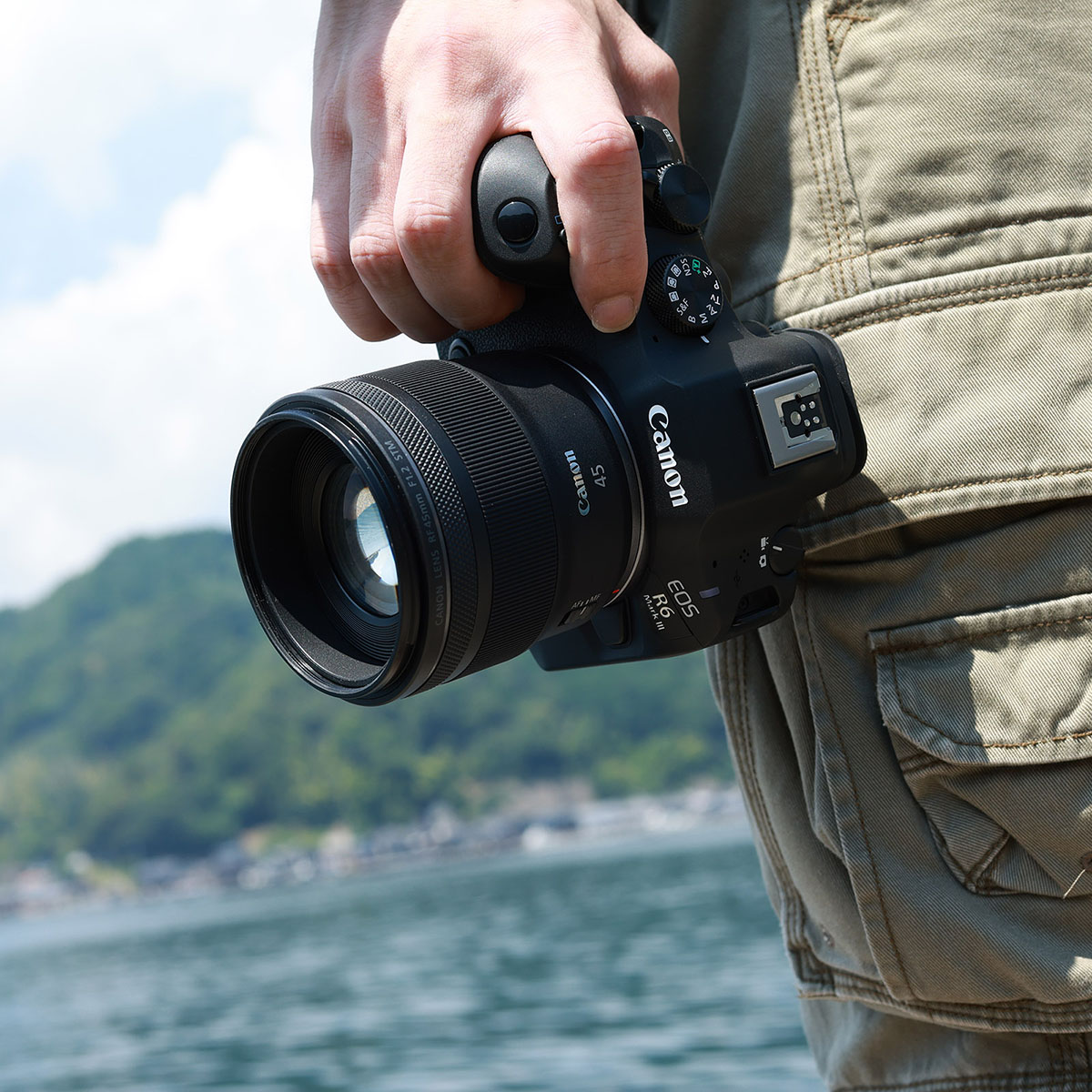 Canon RF 45 mm f/1.2 STM - Obiektywy do bezlusterkowców - Foto - Sklep ...